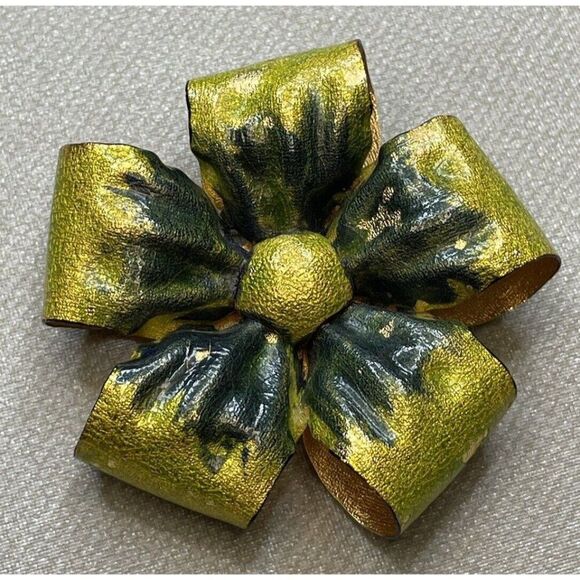 Vendome | Jewelry | Vintagesigned Vendome Brooch Green Flower Bow Rare ...